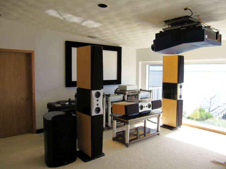 Audio Racks, Modular Audio Video Furniture and Isolation Platforms at ...